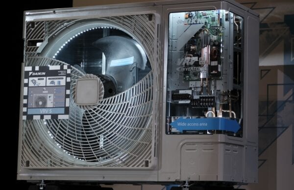 VRV-warmtepomp stapt over naar R32 - Installatie.nl